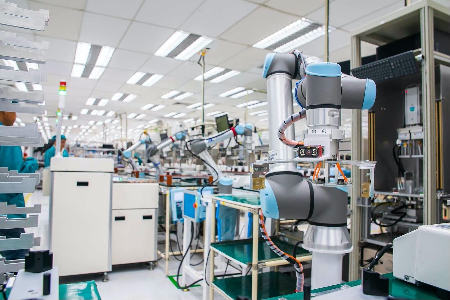 4 framgångshistorier inom E&T | Universal Robots-bloggen